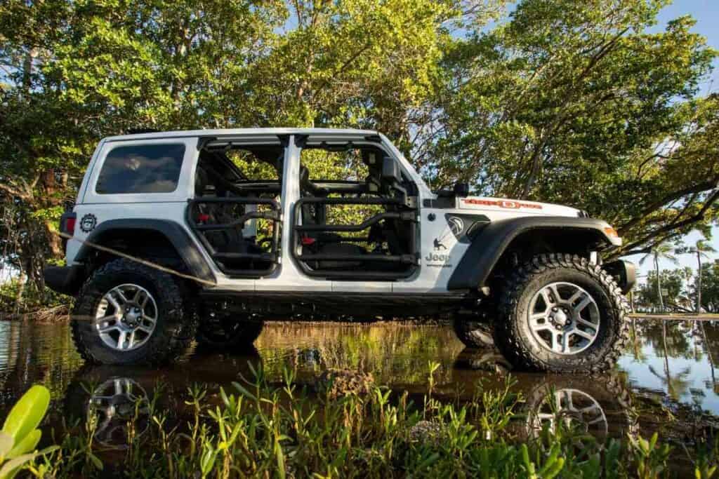 Do Lift Kits Affect Miles Per Gallon Four Wheel Trends do-lift-kits-affect-miles-per-gallon-four-wheel-trends