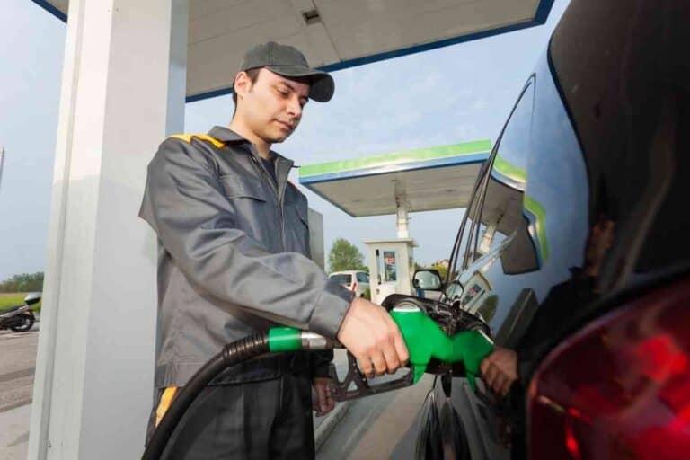 Do Volvos Require Premium Gas? - Four Wheel Trends