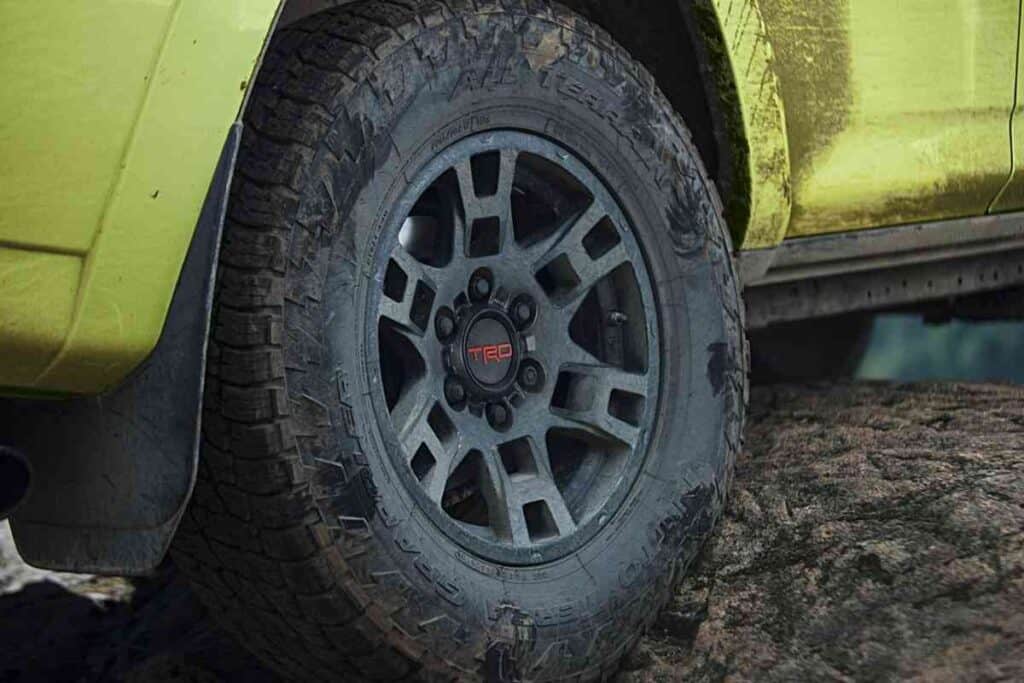 Can You Put 35s On A 4Runner? - Four Wheel Trends