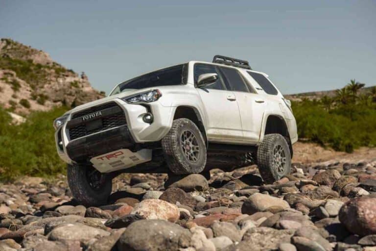 Can You Put 35s On A 4Runner? - Four Wheel Trends