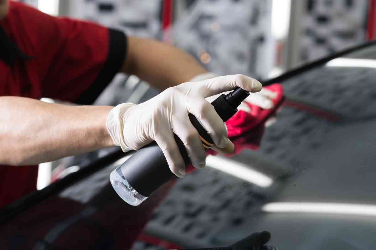 7 Best Spray-On Car Waxes And How To Pick The Right One - Four Wheel Trends