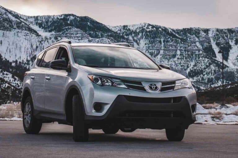 3 Reasons Why Your 4WD Light Stays On In Your RAV4 - Four Wheel Trends