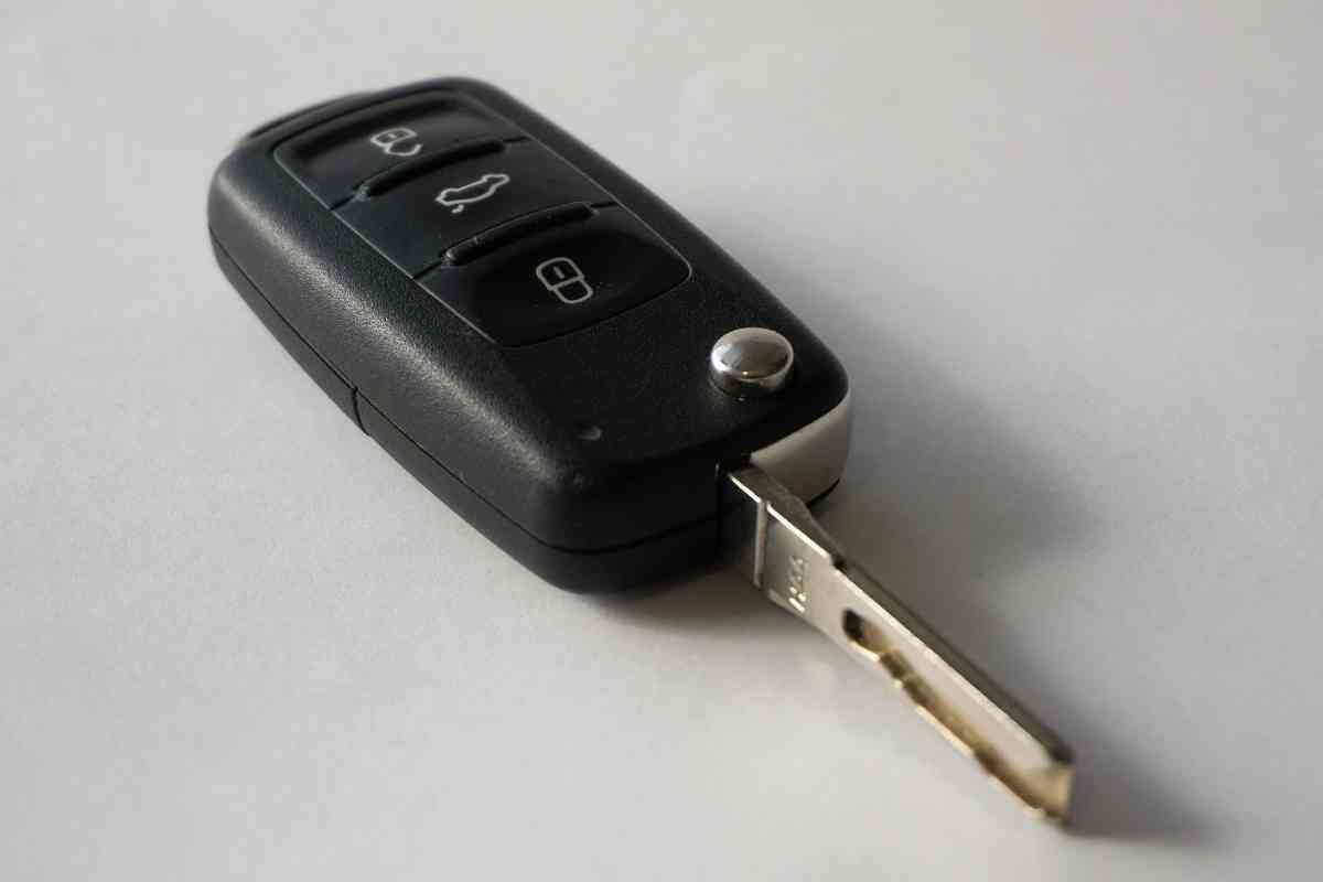 Replacement Land Rover Keys: Cost to Buy and Where To Get Them! - Four ...