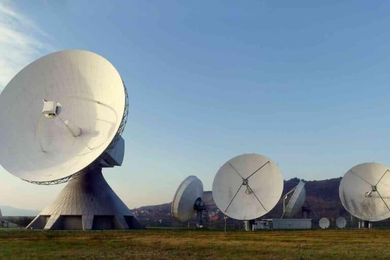 5 Ways to Track a Car without GPS - Four Wheel Trends