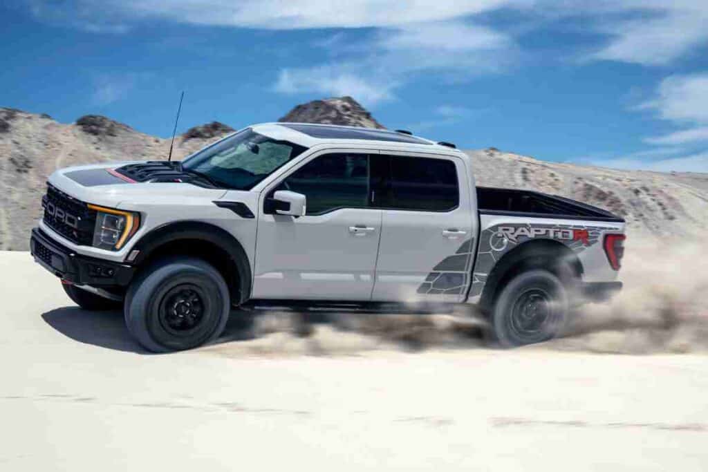 How Long Do Ford Raptors Last? Maximum Mileage ExplainedV - Four Wheel ...