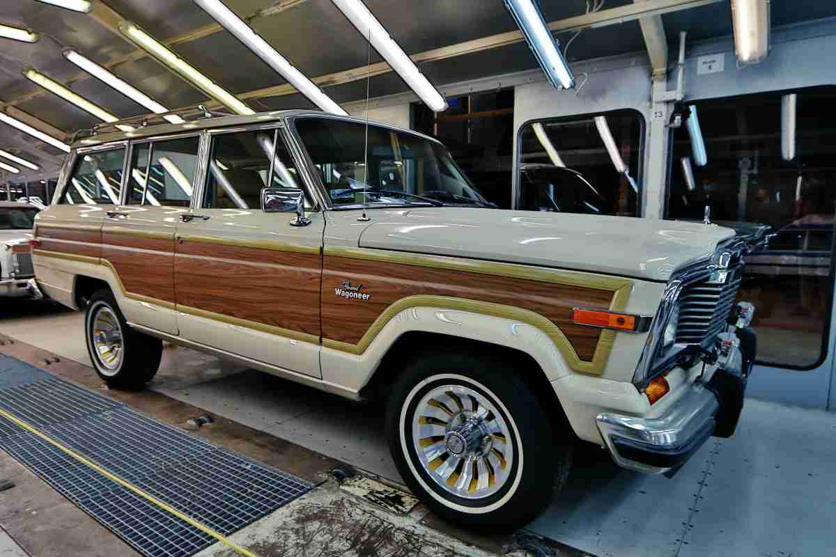 7 Reasons Why Grand Wagoneers Are So Expensive - Four Wheel Trends