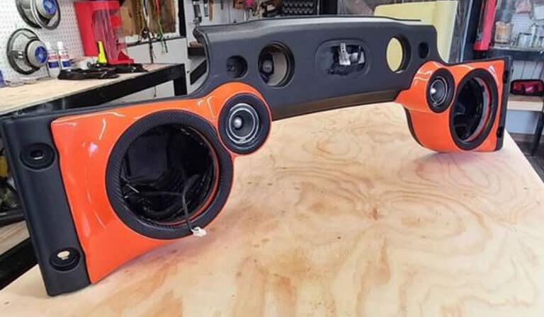 A Guide To Your Jeep Wrangler Speaker System - Four Wheel Trends