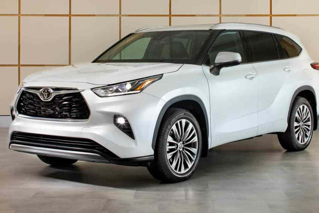 2023 Toyota 4Runner vs. 2023 Toyota Highlander: Which SUV is More ...