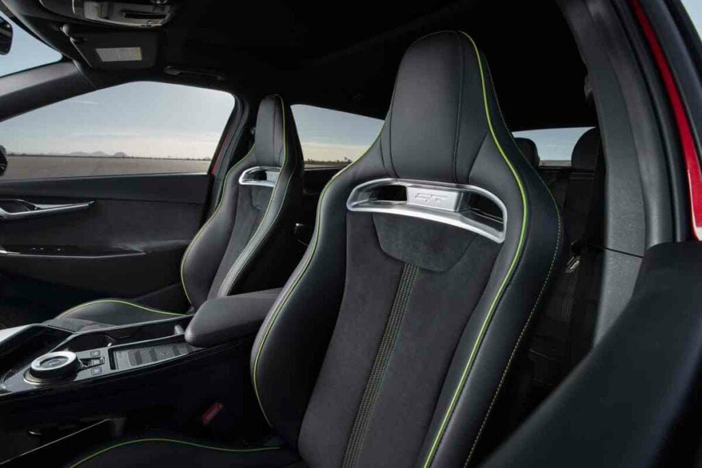 2-Row SUVs: Top Picks for Comfort and Style - Four Wheel Trends