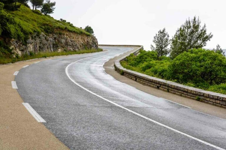 Traction Control System Explained: Enhancing Vehicle Stability - Four ...