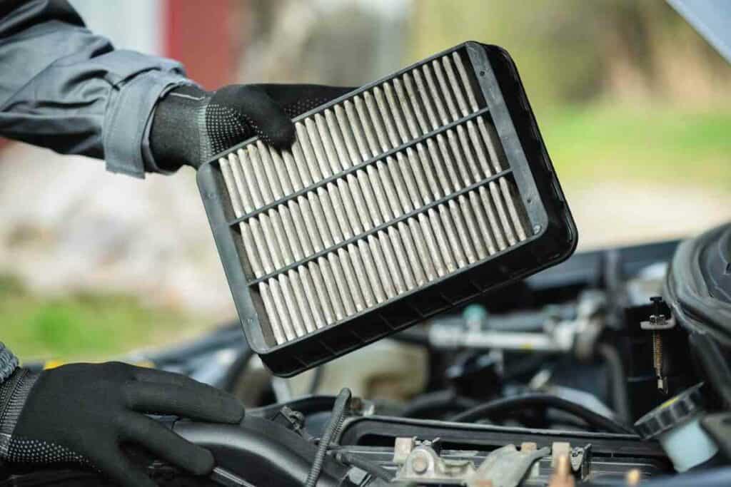 How to Change Car Air Filters: 5 Easy Step Tutorial For Better ...